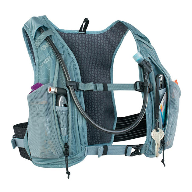 EVOC Hydro Pro 3 + 1.5l Bladder – QUANTA VICI